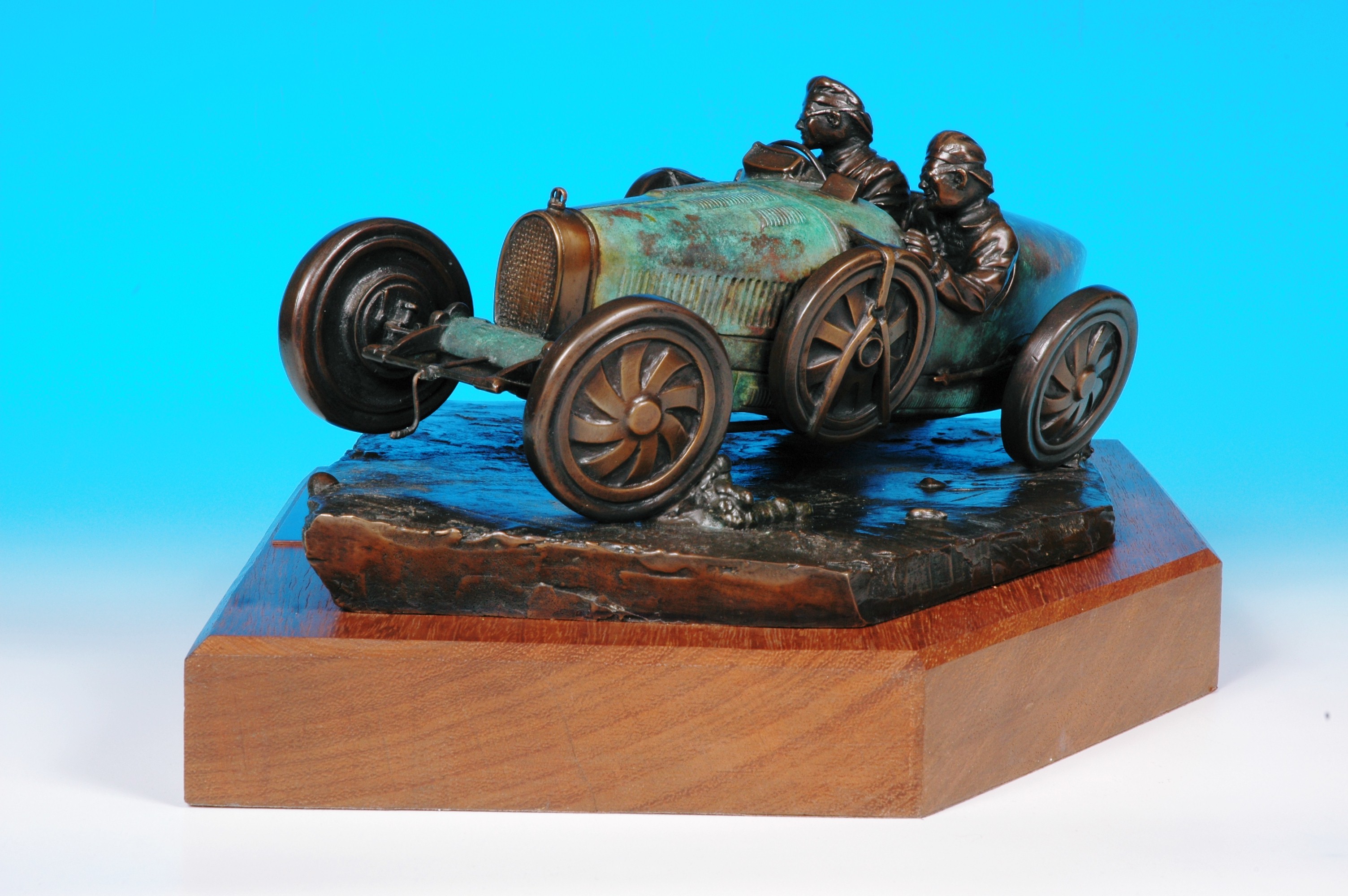 ‘Bugatti at the Targa Florio’ – Sculptures by Gary Smith
